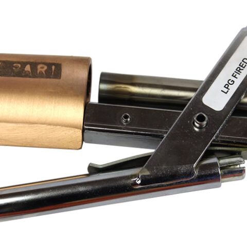 Te Pari High Wind Scissor Action Tail Docker - Davidsons Farm & Country