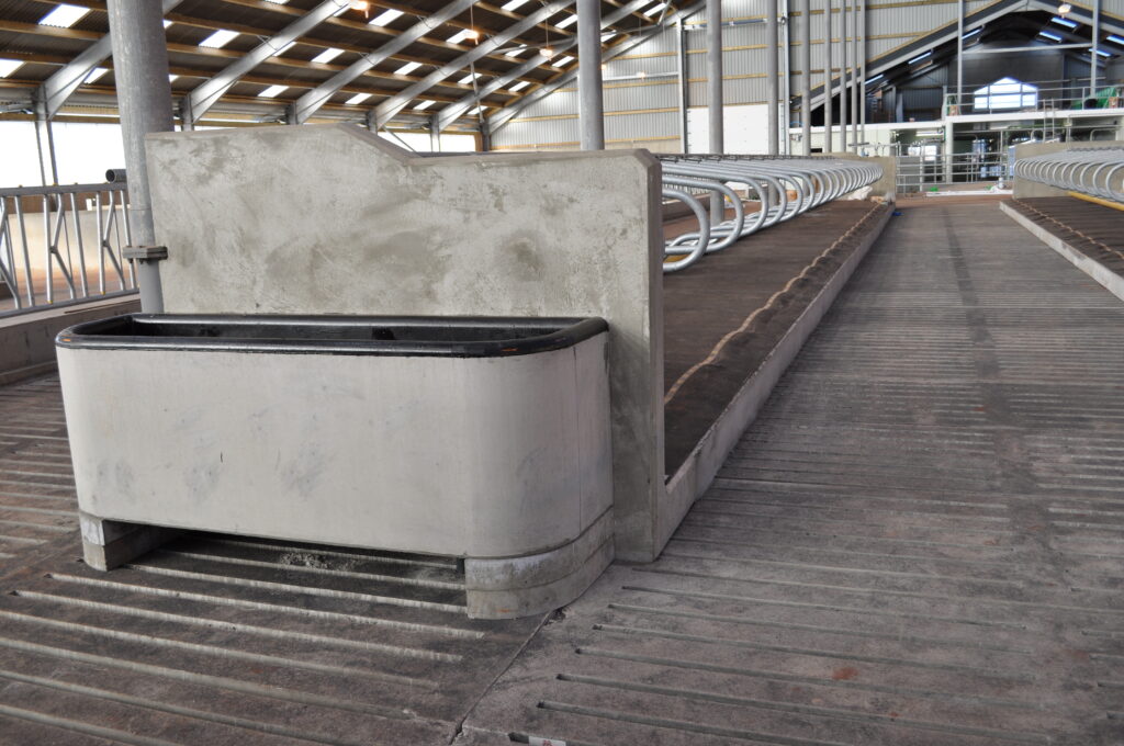 Concrete Water Trough 455L / 100G - Davidsons Farm & Country