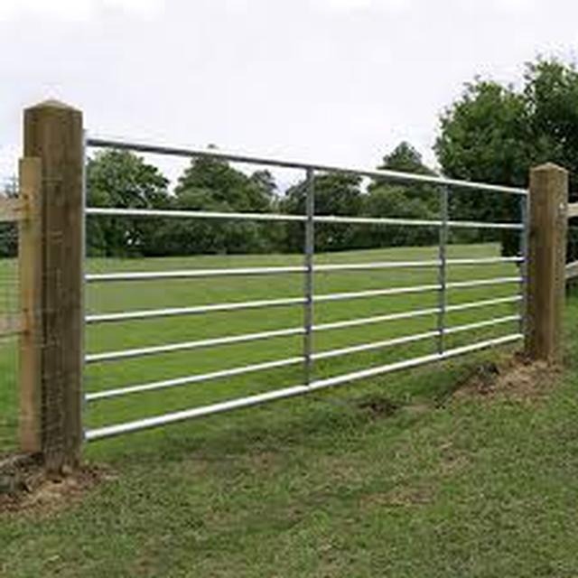 Gates - Davidsons Farm & Country